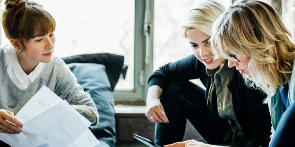 R+V Service Center GmbH